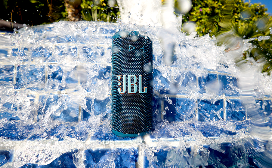 JBL Grip | Altavoz Bluetooth compacto con potente sonido JBL Pro y luz ...